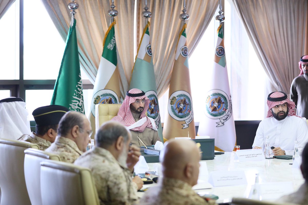 صور.. عبدالله بن بندر يتعرف على جهود GAMI و SAMI ل...